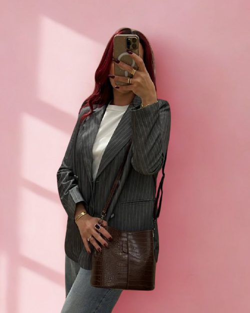 Collections – Dressing Chic